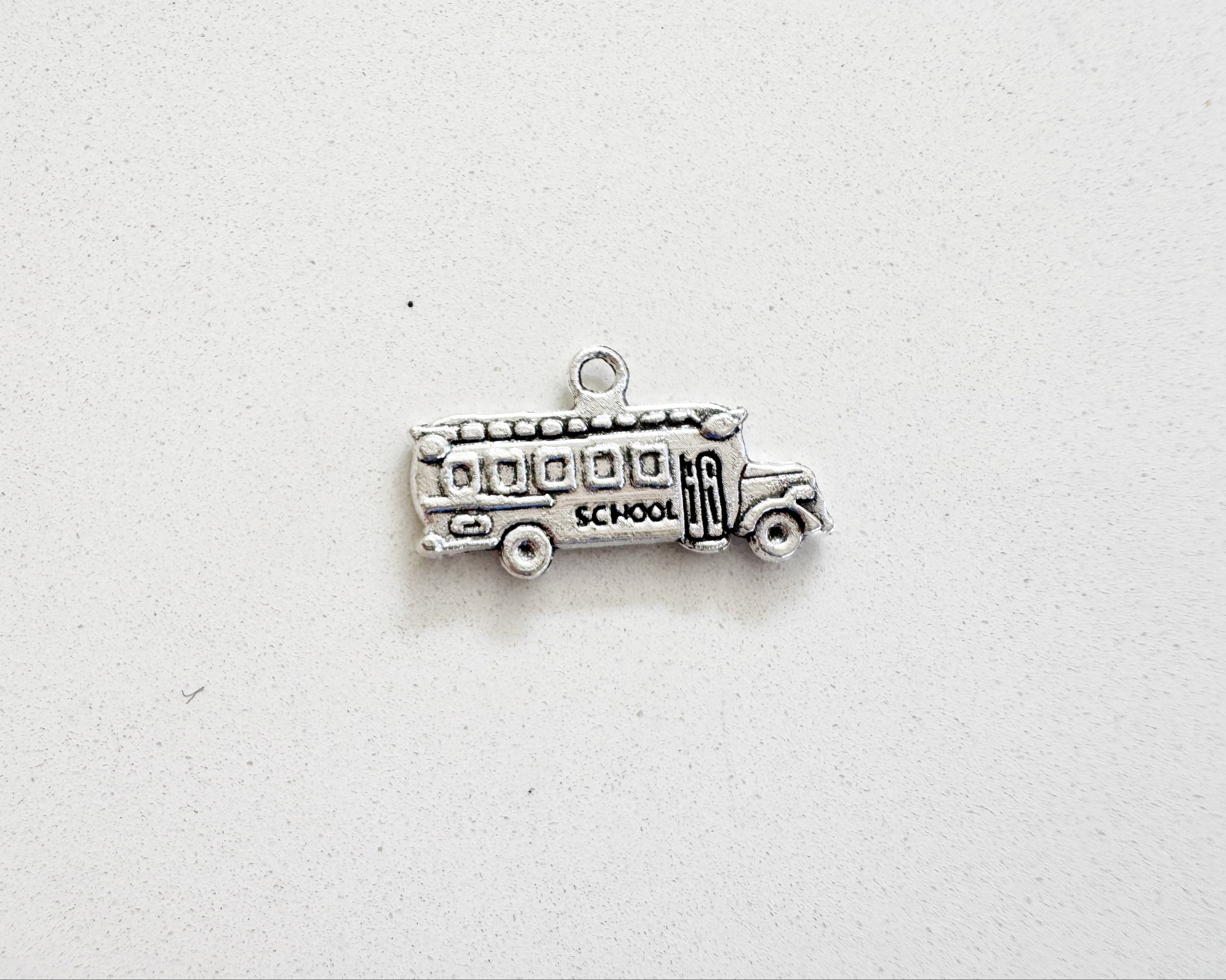 Bus Charm – We Love Charms & Co